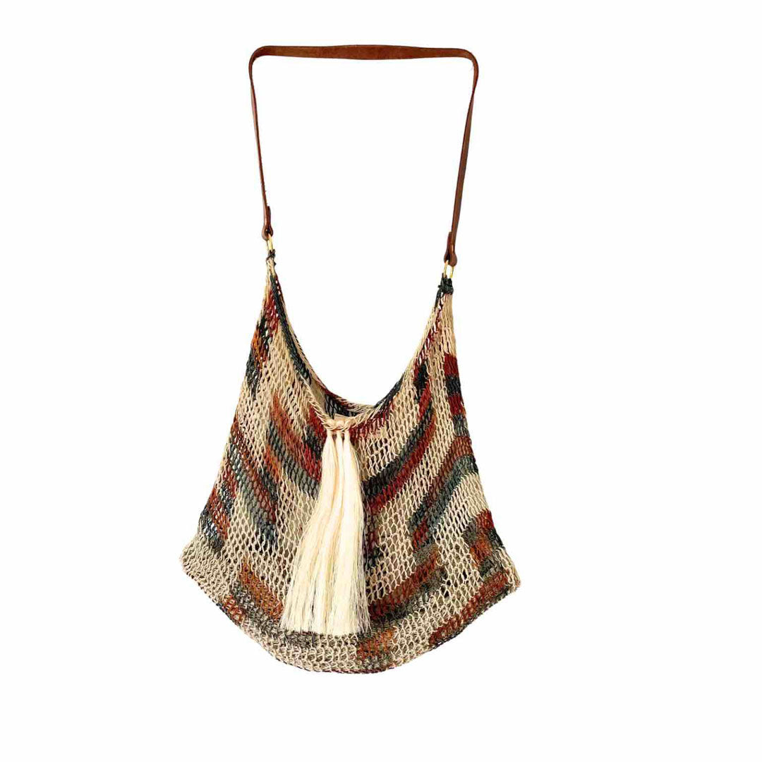 Bilum with Leather Strap | Papua New Guinea | BILUM & BILAS – BILUM & BILAS